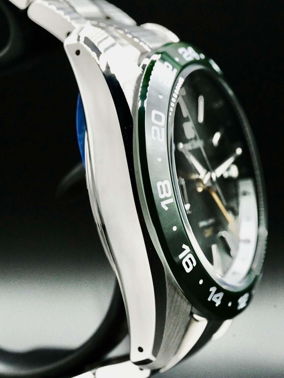 Grand Seiko SBGE257 Sport GMT - Exquisite Timepieces
