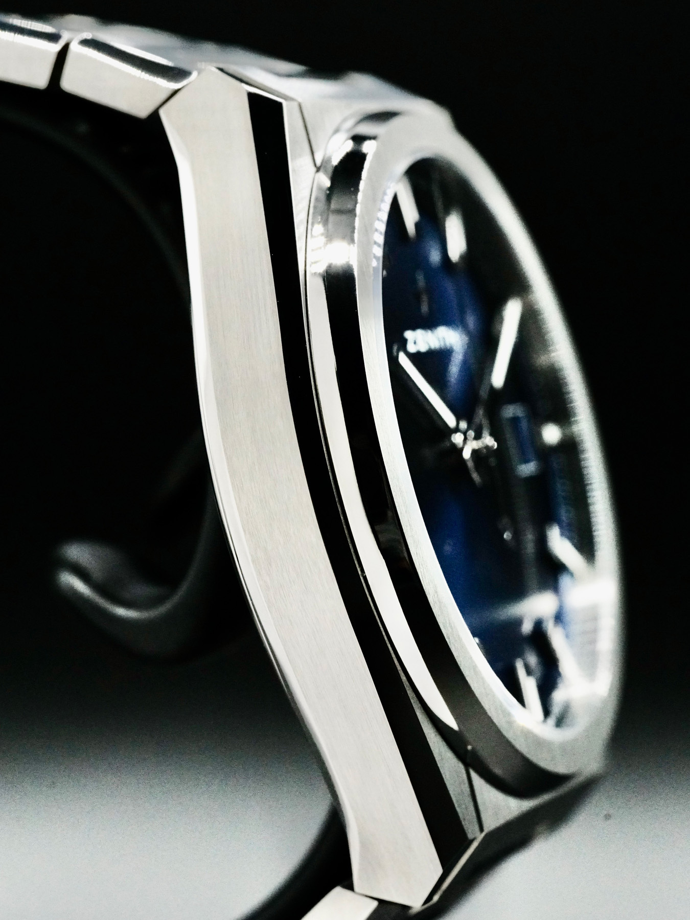 Zenith Defy Classic 95.9000.670/51.M9000 - Exquisite Timepieces