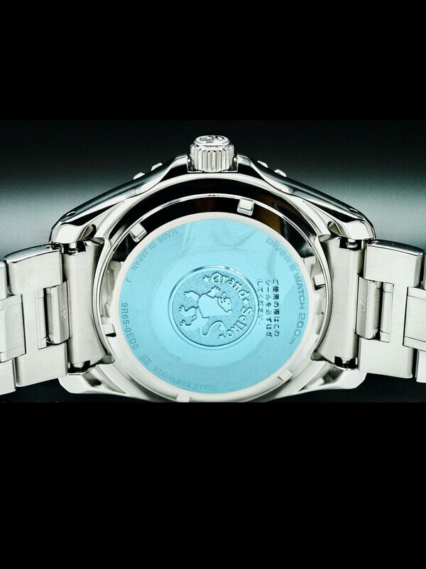 Grand Seiko Sports SBGA461 - Exquisite Timepieces