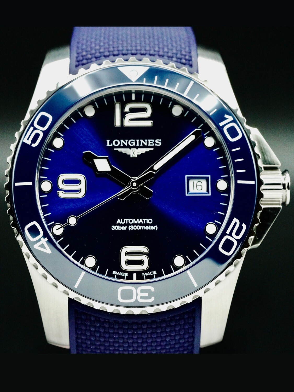 Longines L3.781.4.96.9 Hydroconquest Blue - Exquisite Timepieces