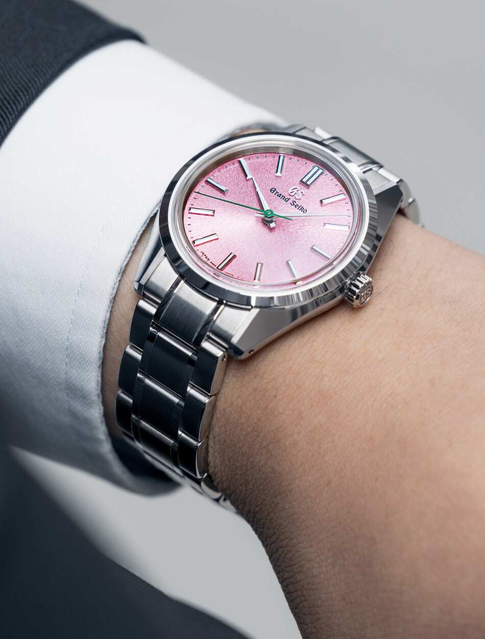 Grand Seiko "Hanami" SBGW313 44GS Midsize - Exquisite Timepieces