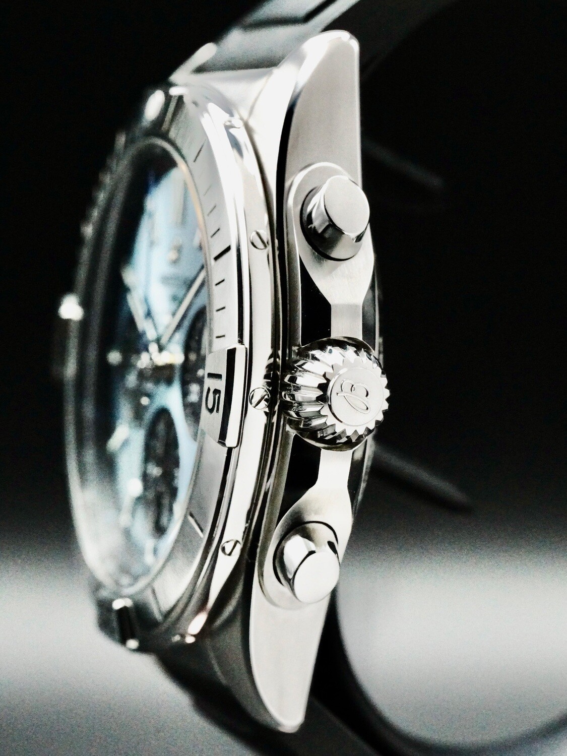 Breitling Chronomat B01 Ice Blue Dial Platinum Bezel Chronograph 42mm ...