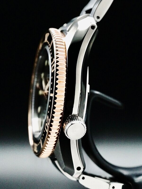 Seiko Prospex SPB240 - Exquisite Timepieces