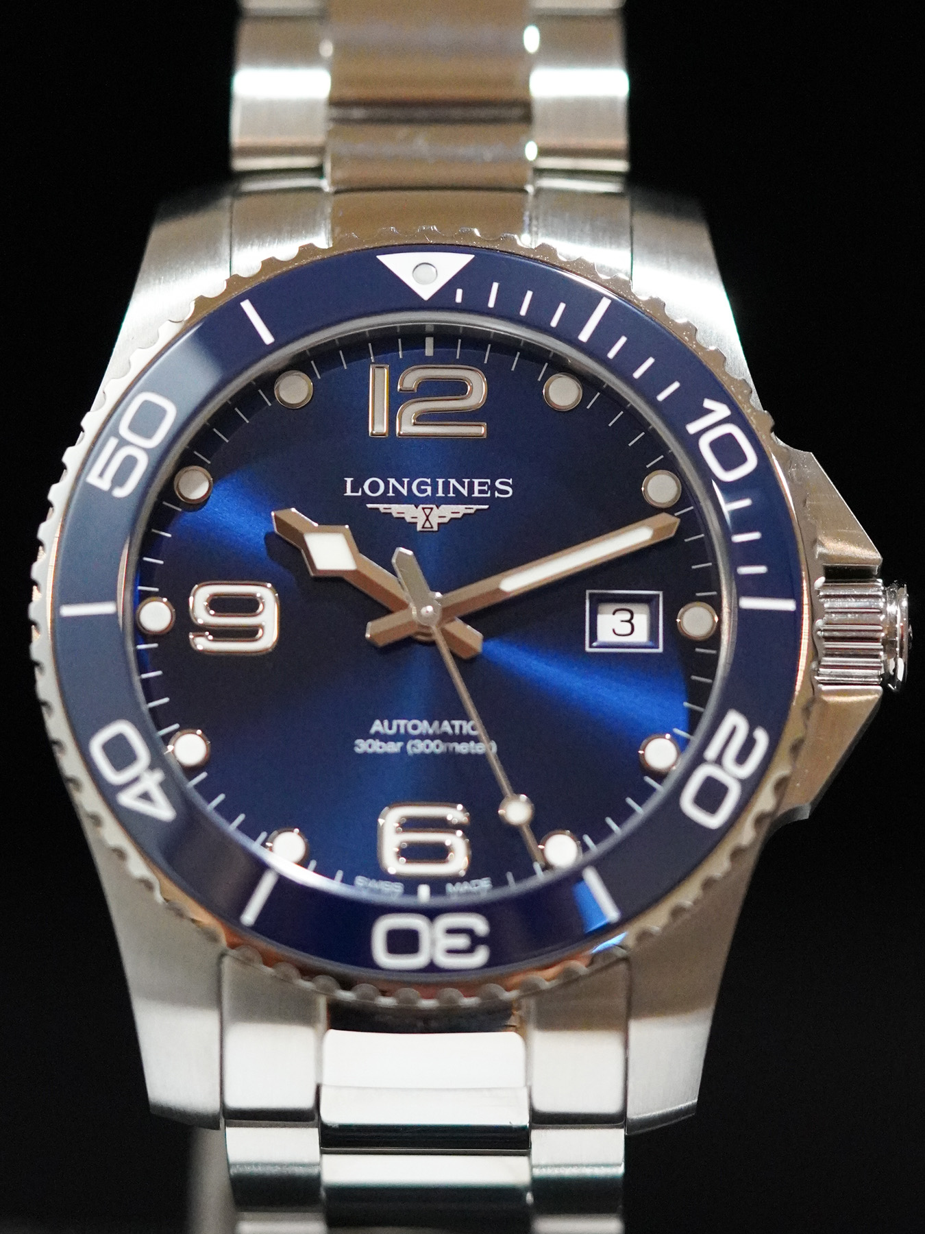 Longines L3.781.4.96.6 Hydroconquest Blue Dial on Bracelet - Exquisite Timepieces