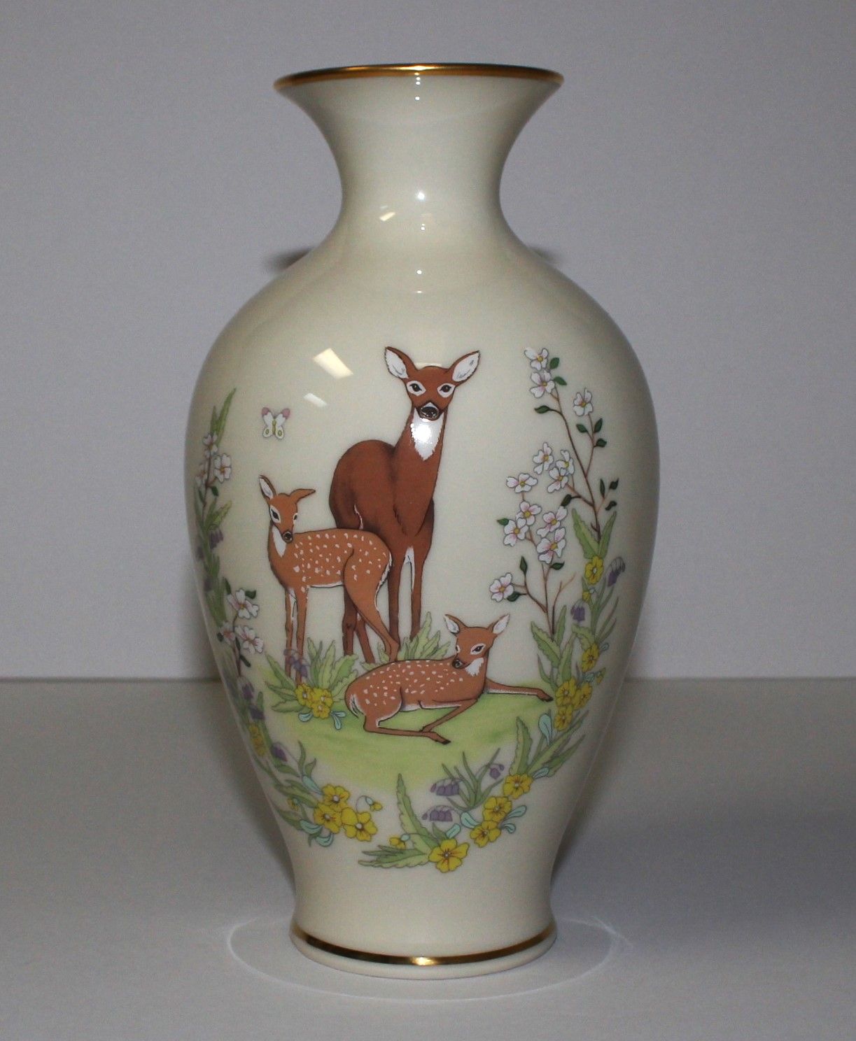 Lenox Collection 1984 Mother’s Day Deer Family Flower Vase