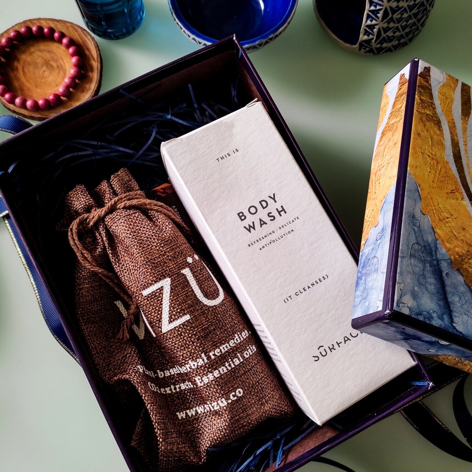 GENDER NEUTRAL GIFT SET