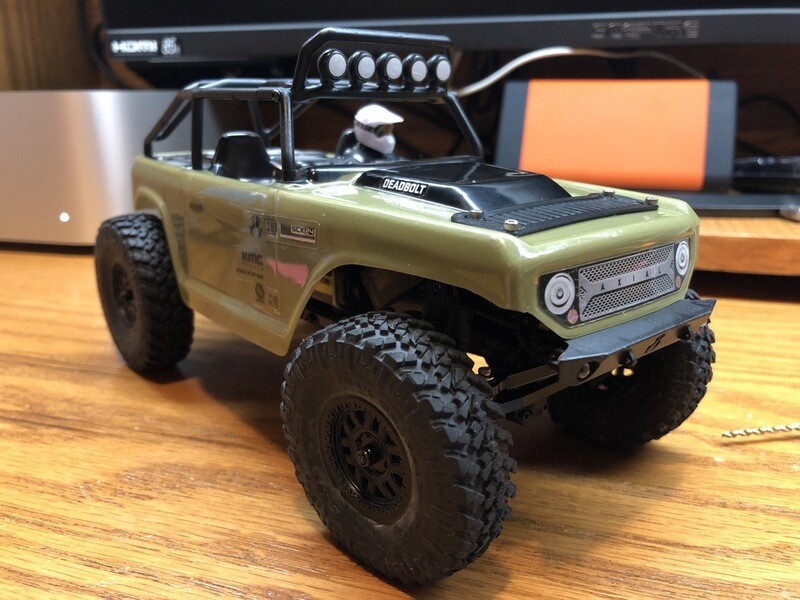 Axial: SCX-24