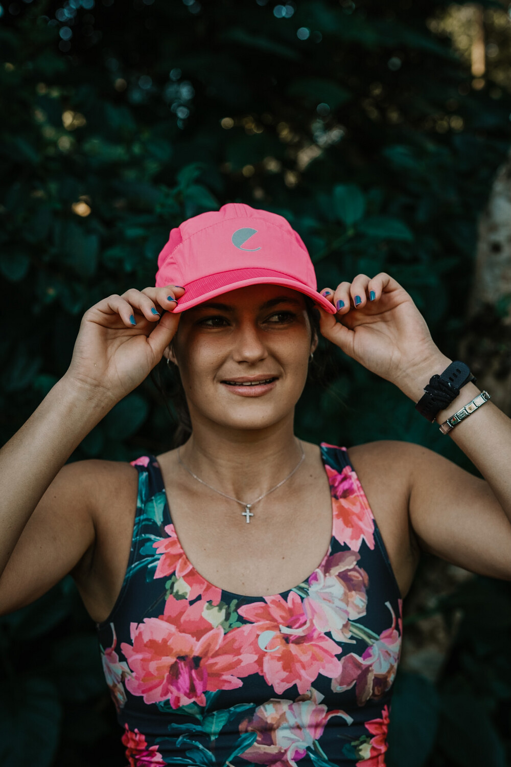 pink marathon cap