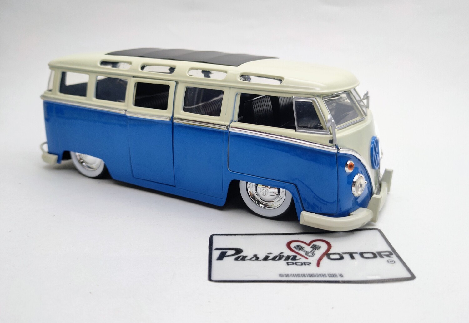 1:24 Volkswagen Microbus 23 Ventanas Combi Carablanca 1962 Jada Toys ...
