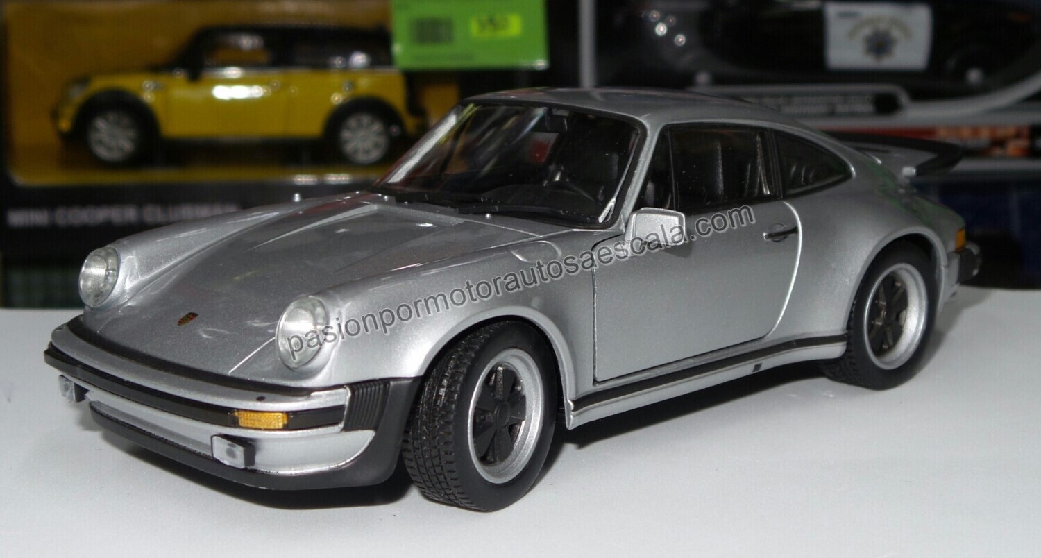1:24 Porsche 911 Turbo 3.0 Coupe 1974 Plata WELLY Nex Models