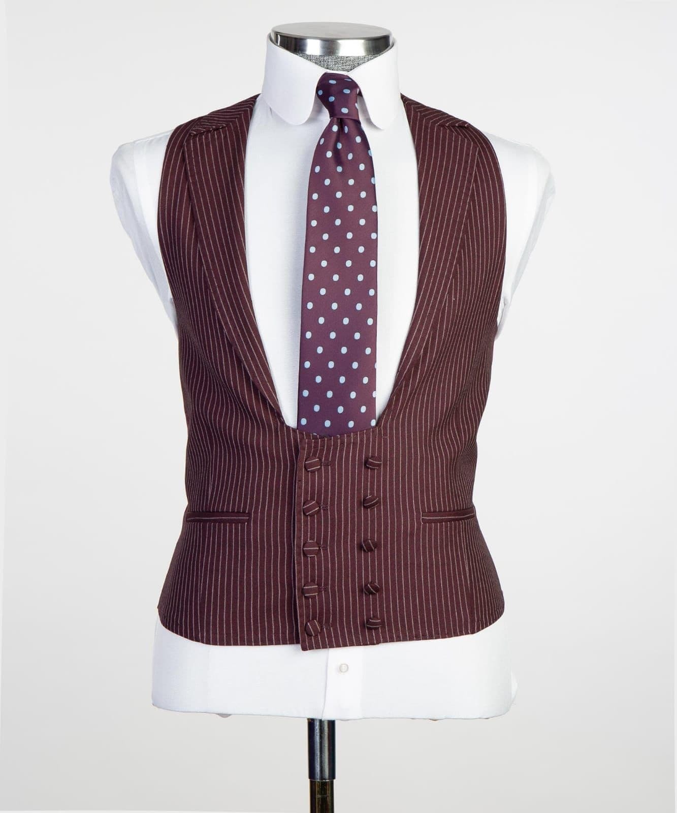 Vivati Clothing - Tuxedos and Suits for comfort and style.
