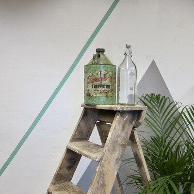 Vintage Furniture and Collectables