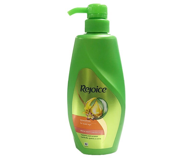 Rejoice Rich Soft Smooth Shampoo 600mL