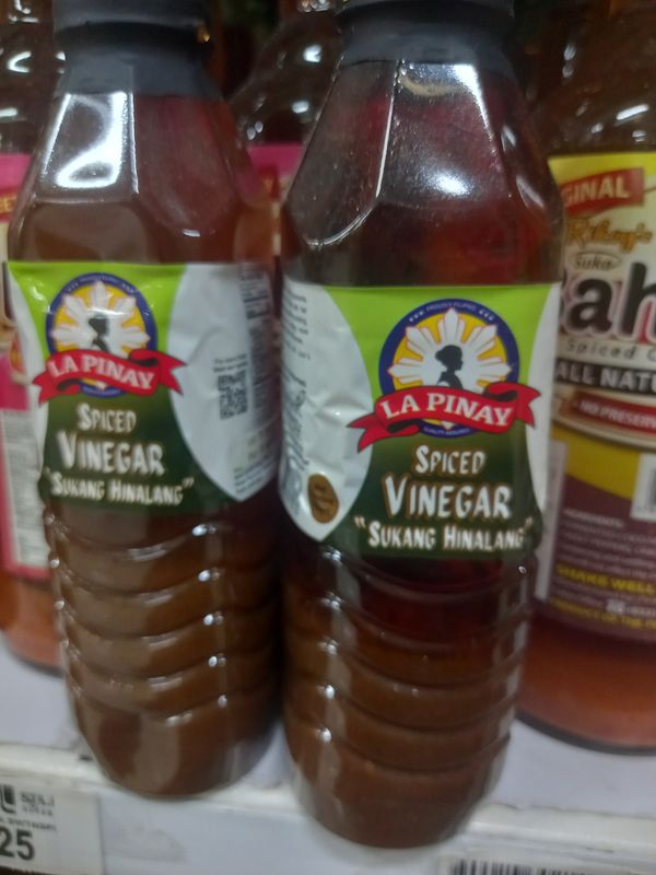 La pinay spiced vinegar sukang hinalang 350ml