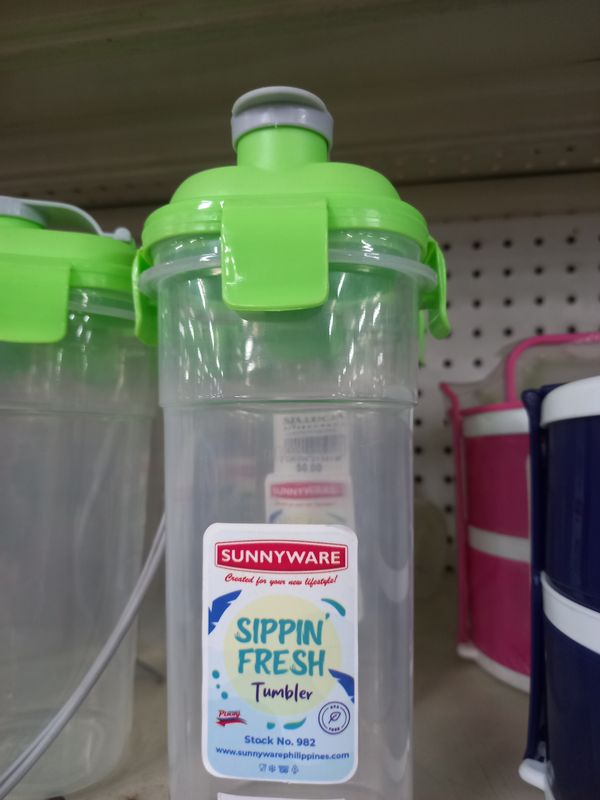 Sunny ware sippin thumbler