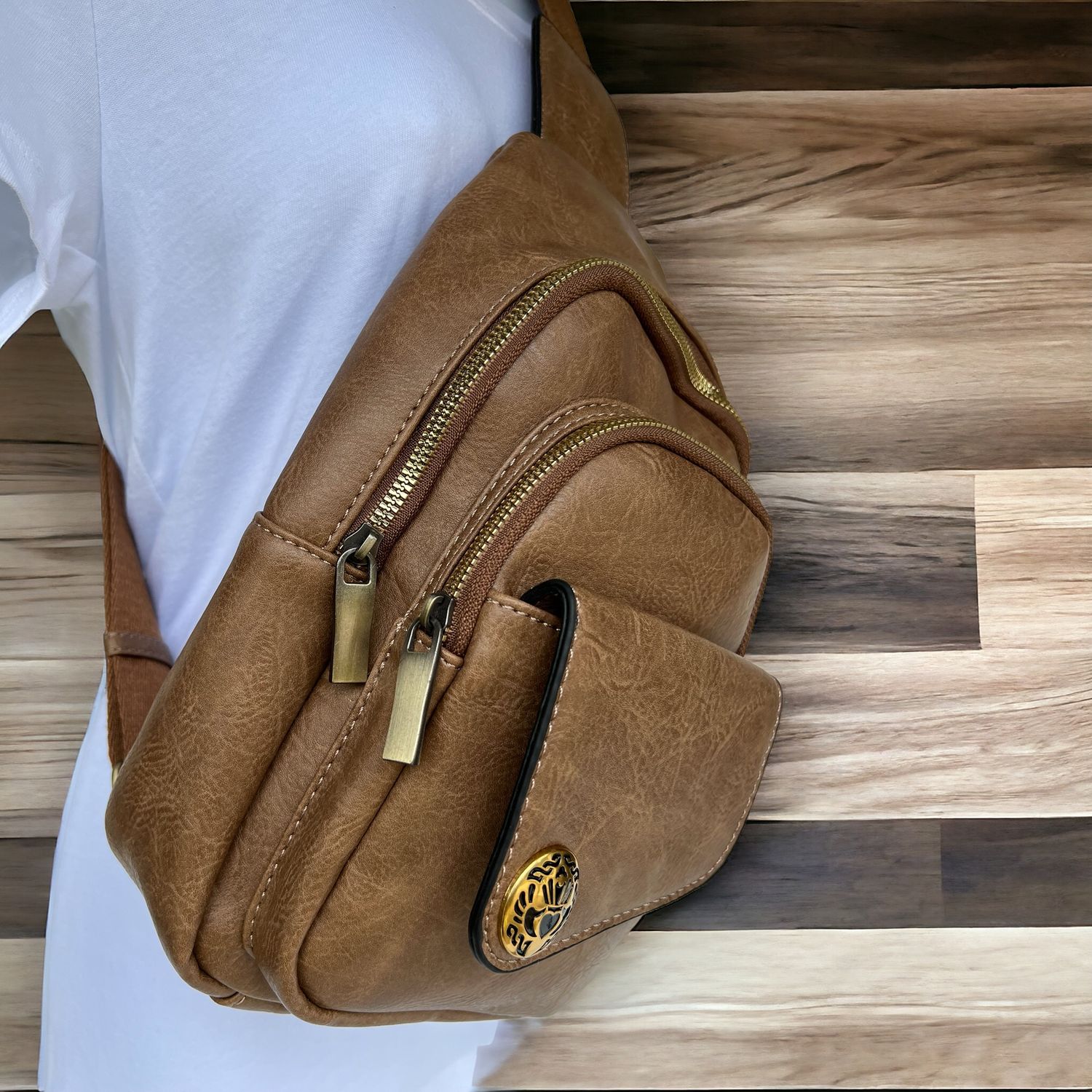 97701 Corner Flap Sling bag Khaki