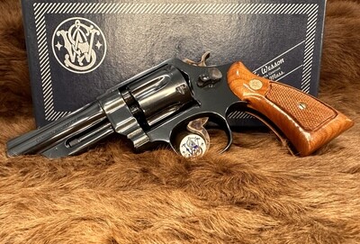 REVOLVERS