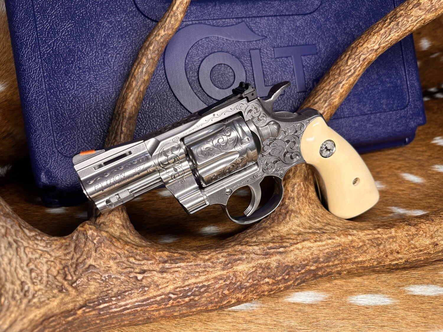Engraved Colt Python .357Mag 4.25"