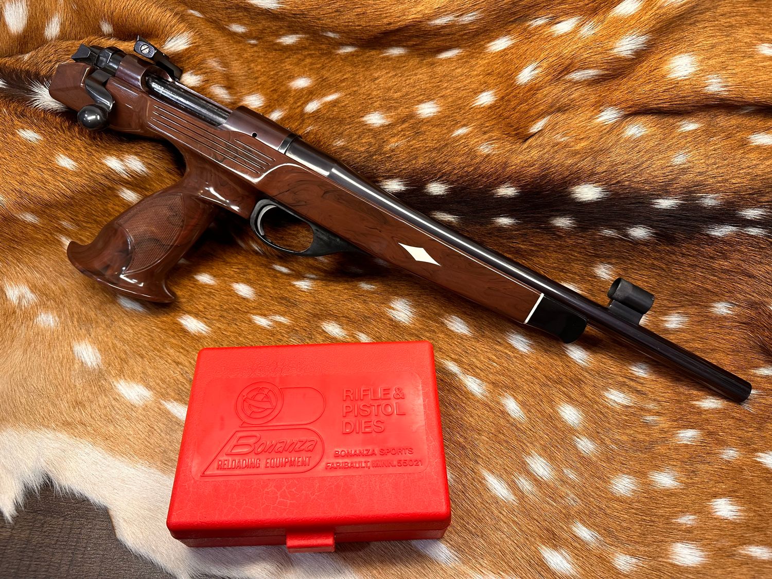 Remington XP-100 7mm x 308 Pistol with Dies