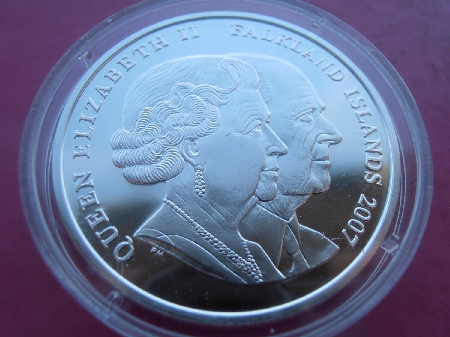 Falkland Islands One Crown - 2007 (Buckingham Palace)