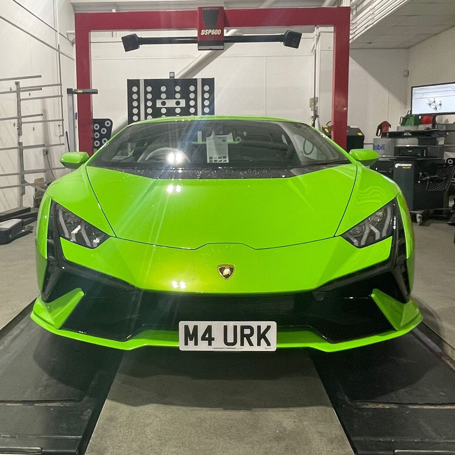 Huracan Tecnica SCREW FREE FRONT LICENSE PLATE , UK made