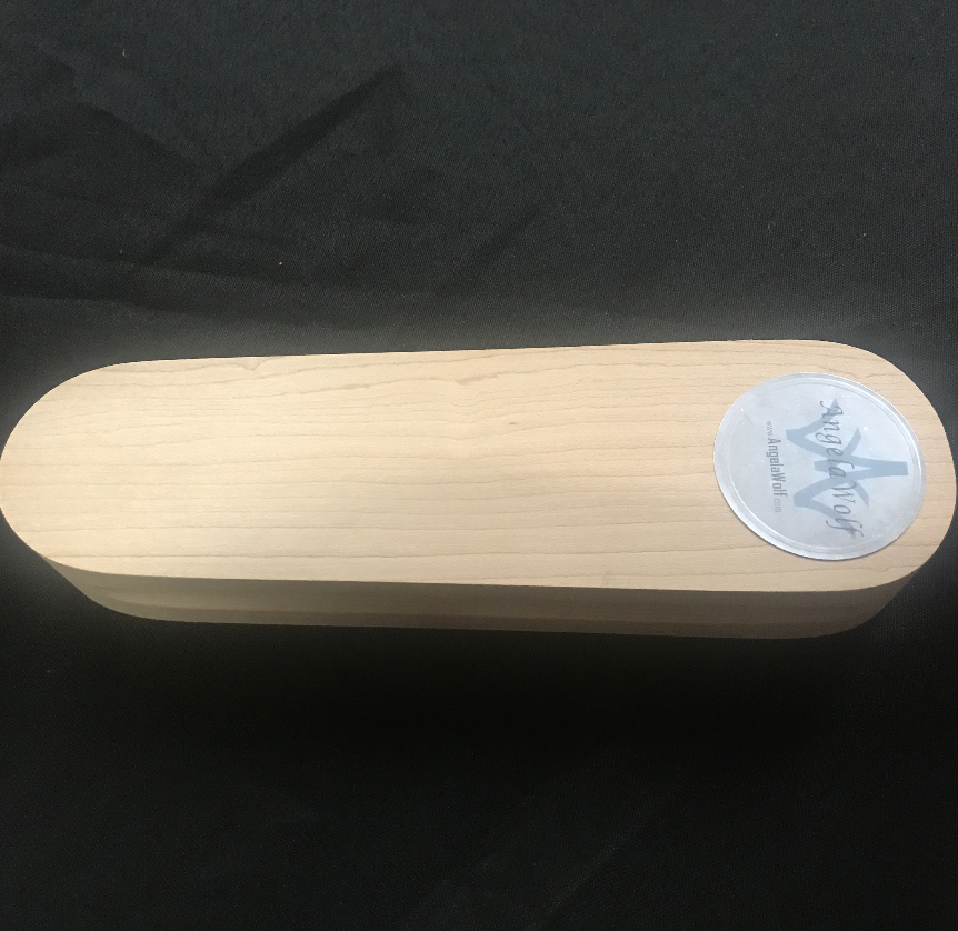 LARGE CLAPPER | Angela Wolf