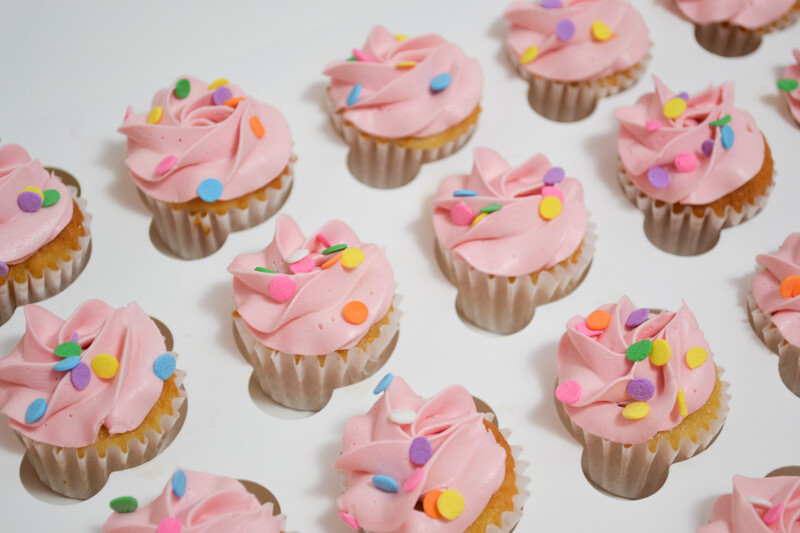 Regular & Mini Cupcakes - Cupcake Delivery Perth - Drizzled