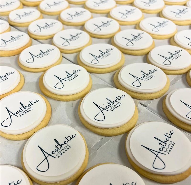 NY Styled Cookies - Drizzled
