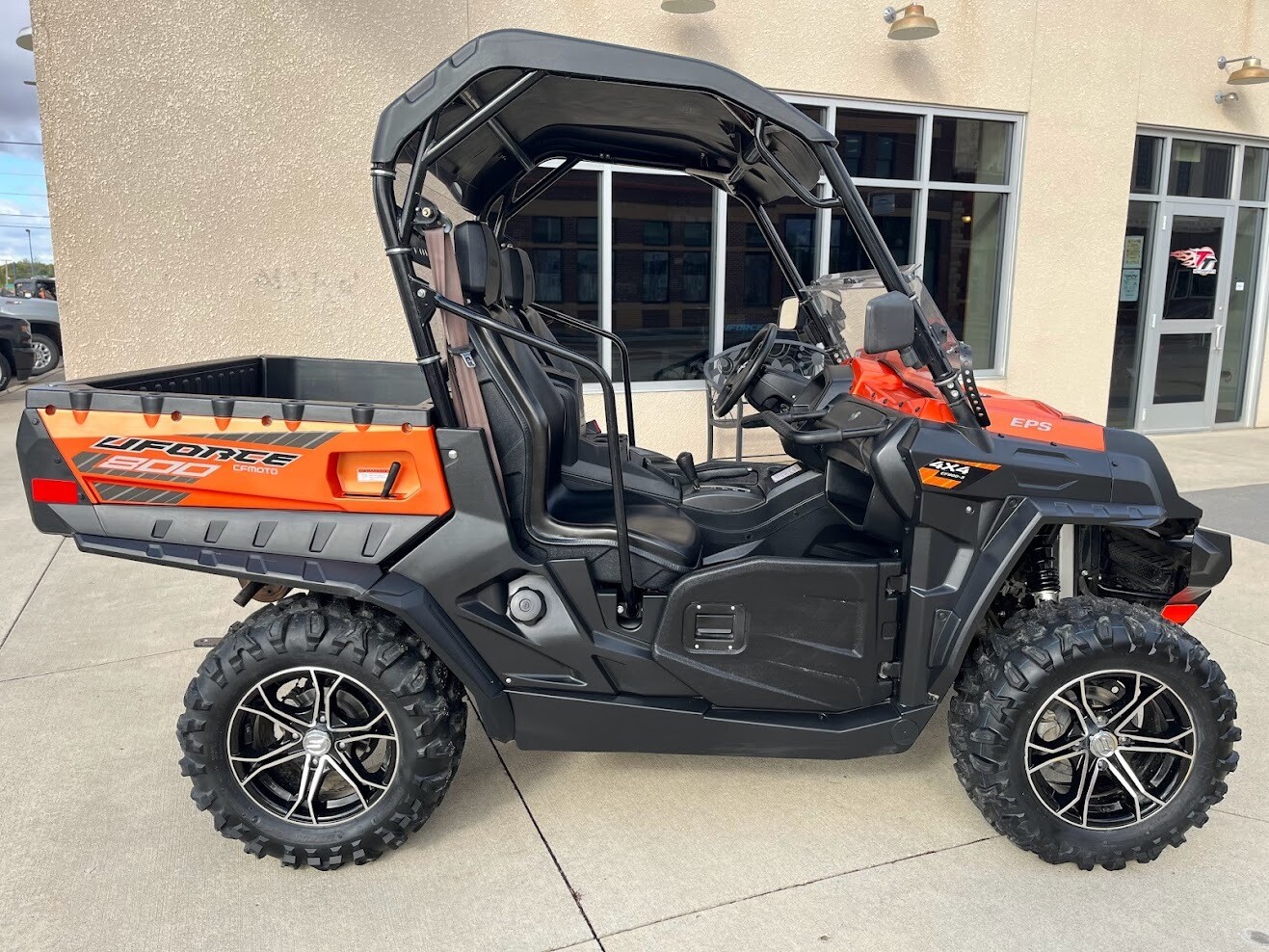 2017 CFMOTO UFORCE 800 EPS UTV 4x4 Orange MN For Sale