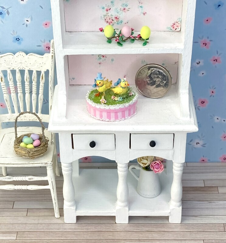 1:12 Scale Chick Box