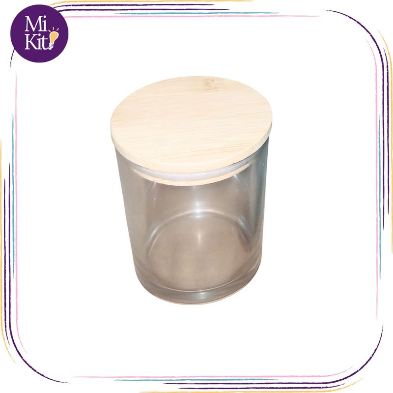 Recipiente transparente de vidrio con tapadera de bambú