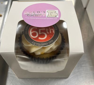 Coco's Lip Smacking Cupcakes Online Store