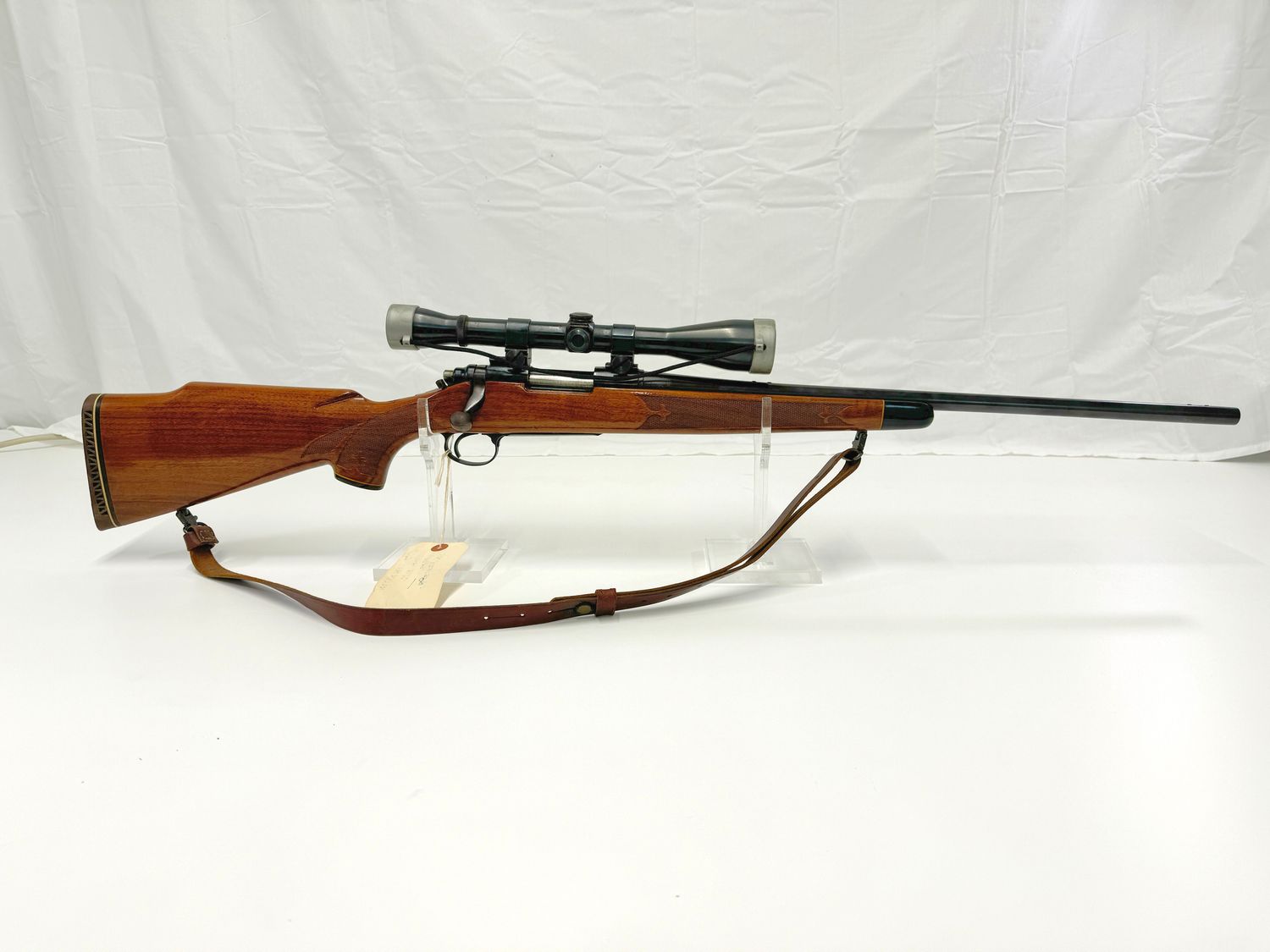18 Remington mod 700 6mm Rem bolt action rifle