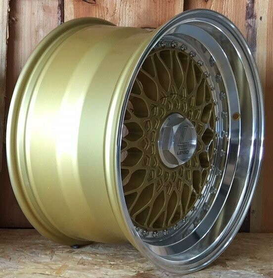 Lenso BSX 7,5 + 8,5x17 mit Tüv LK4x100 in Gold