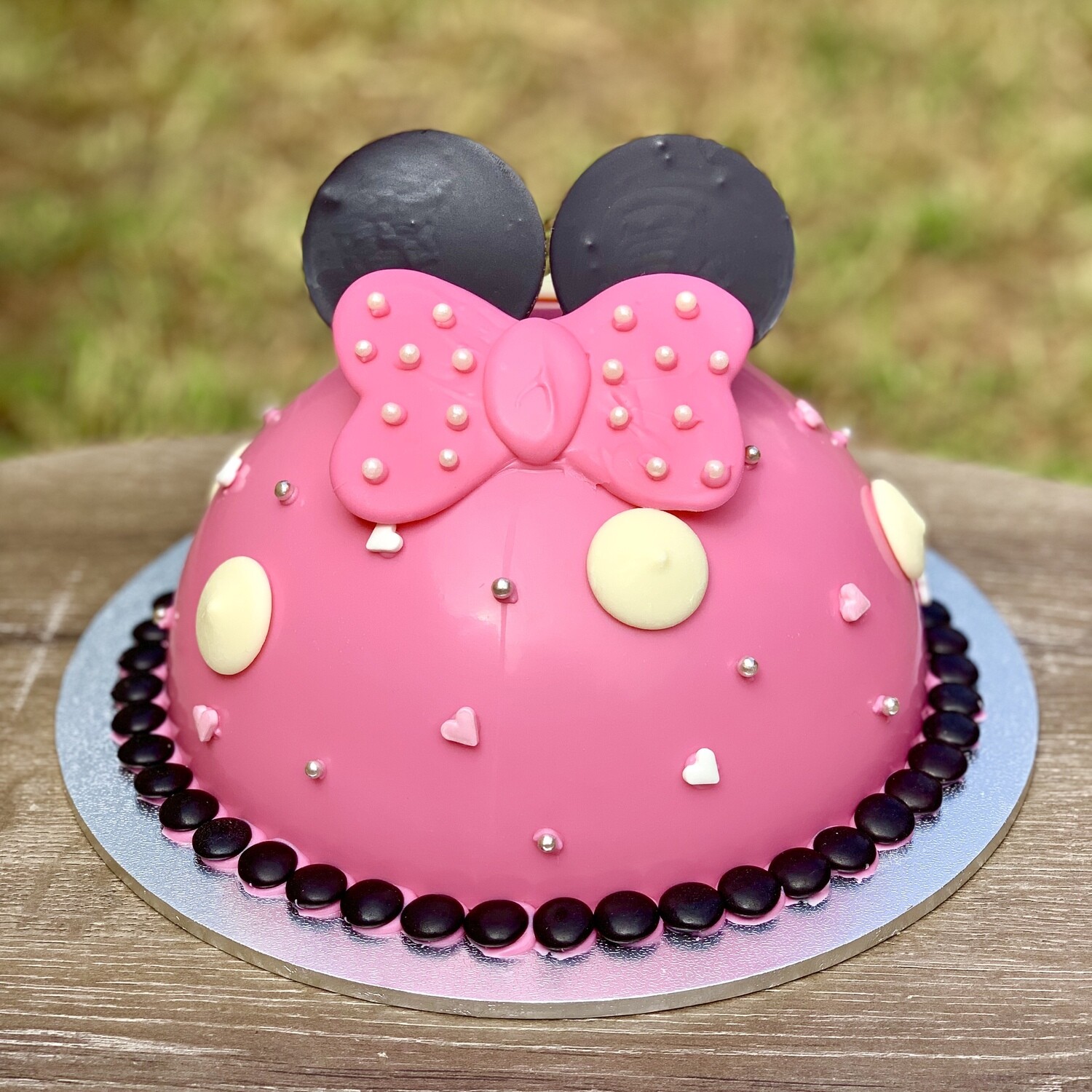 Character Chocolate Smash Cakes - Fun & Personalised Gifts for Kids ...