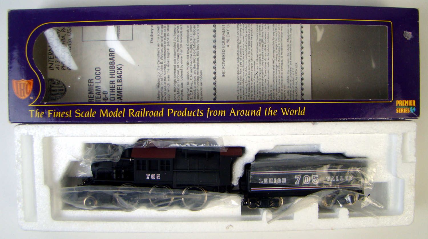 IHC Premier 23170 Lehigh Valley 2-6-0 Camelback Locomotive #705 HO Scale