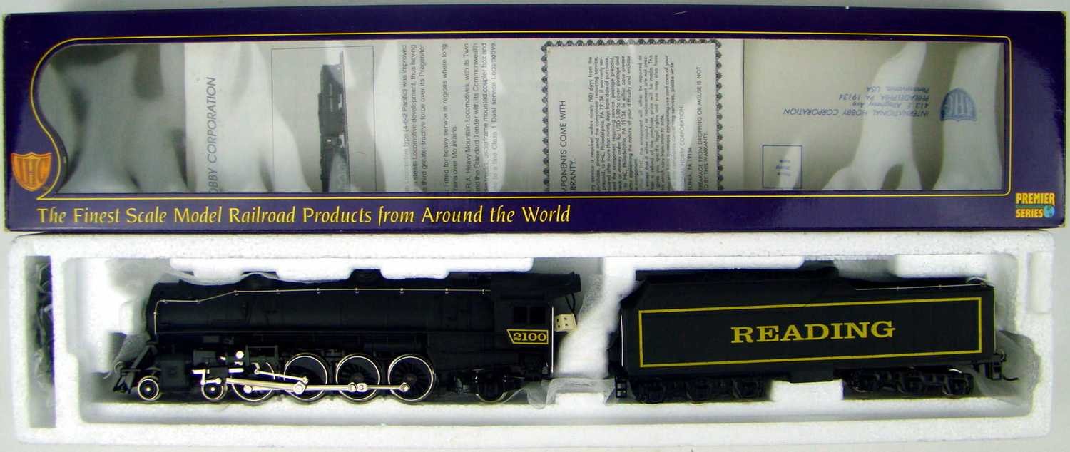 IHC Premier M927 Reading Type B 4-8-2 Mountain Locomotive HO Scale