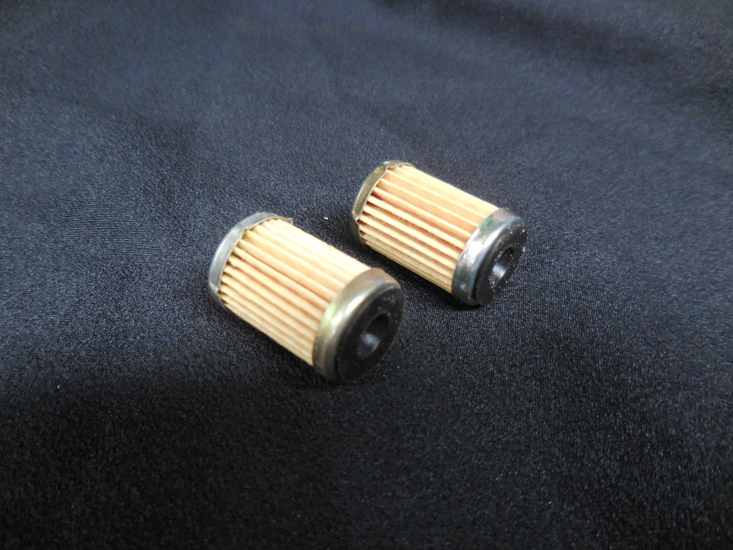 Quadrajet Fuel Filter, short, w checkvalve, PAIR