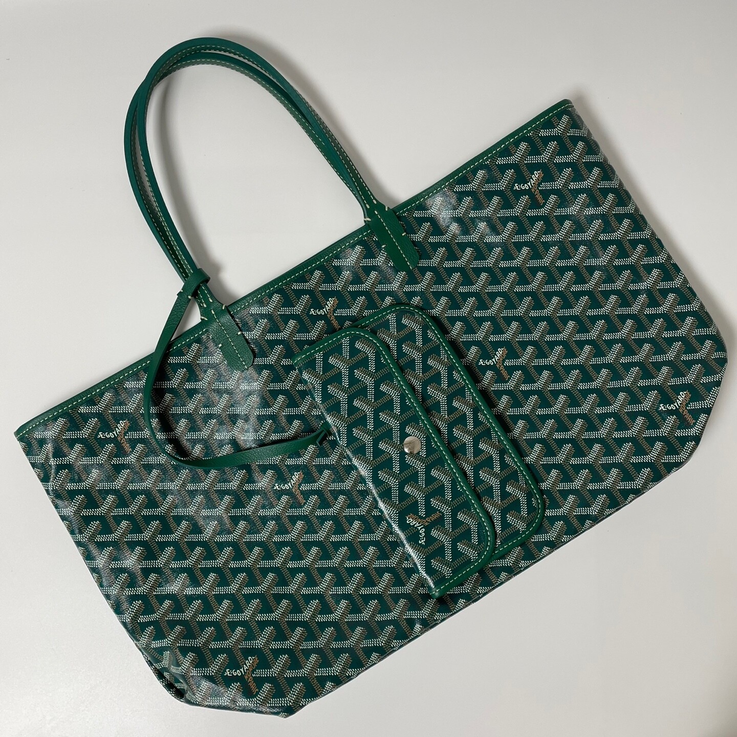 Goyard Saint Louis PM, Green, Preowned in Dustbag GA001P - Julia Rose ...
