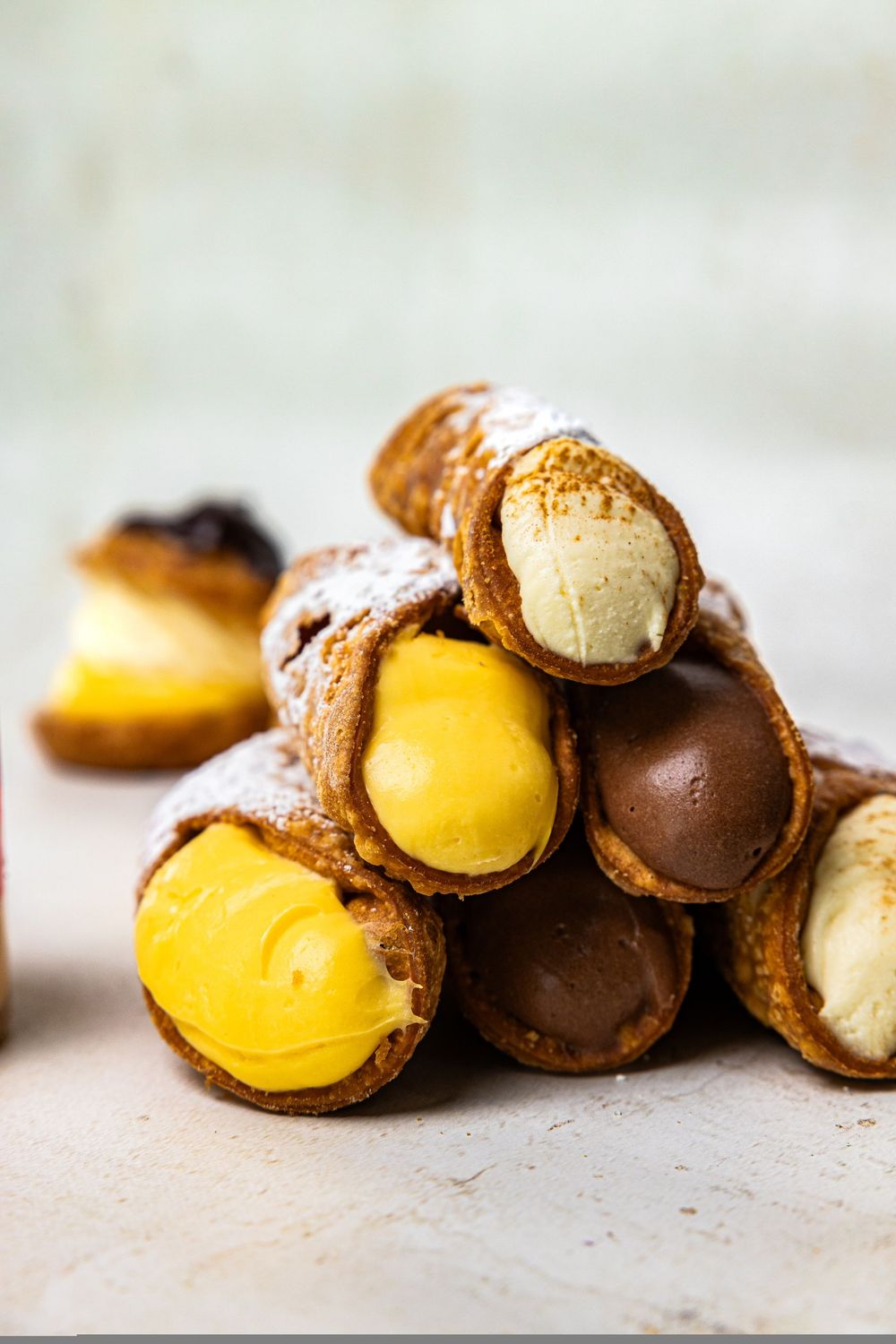 Cannoli towers