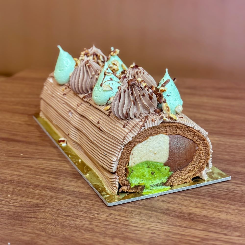 Cakes & Signature Profiterole Towers