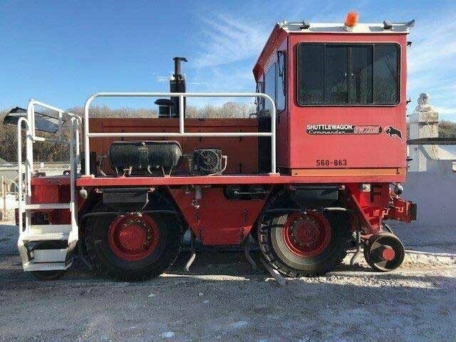 Ready to roll 2006 Shuttlewagon 525