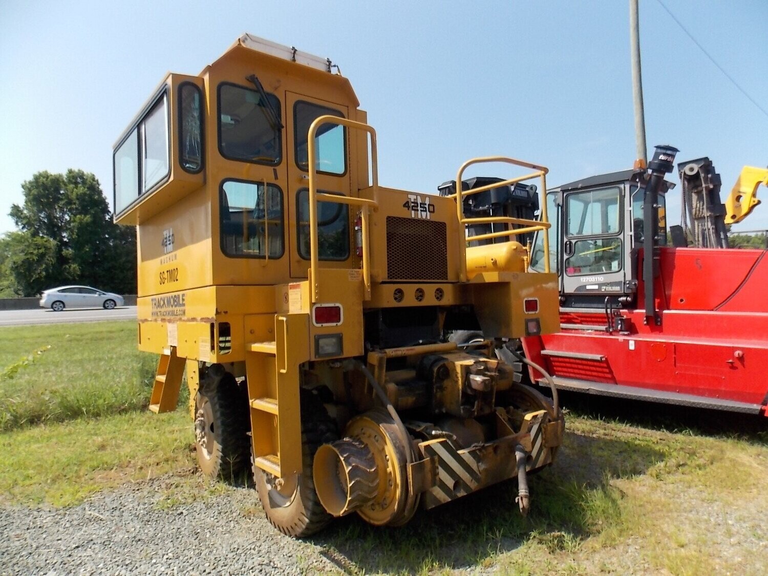 2003 Trackmobile TM4250 Magnum Railcar Mover