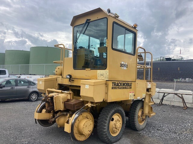 Good running Trackmobile 3050