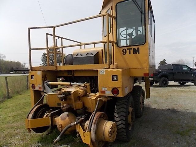 9 TM Trackmobile with disc brakes