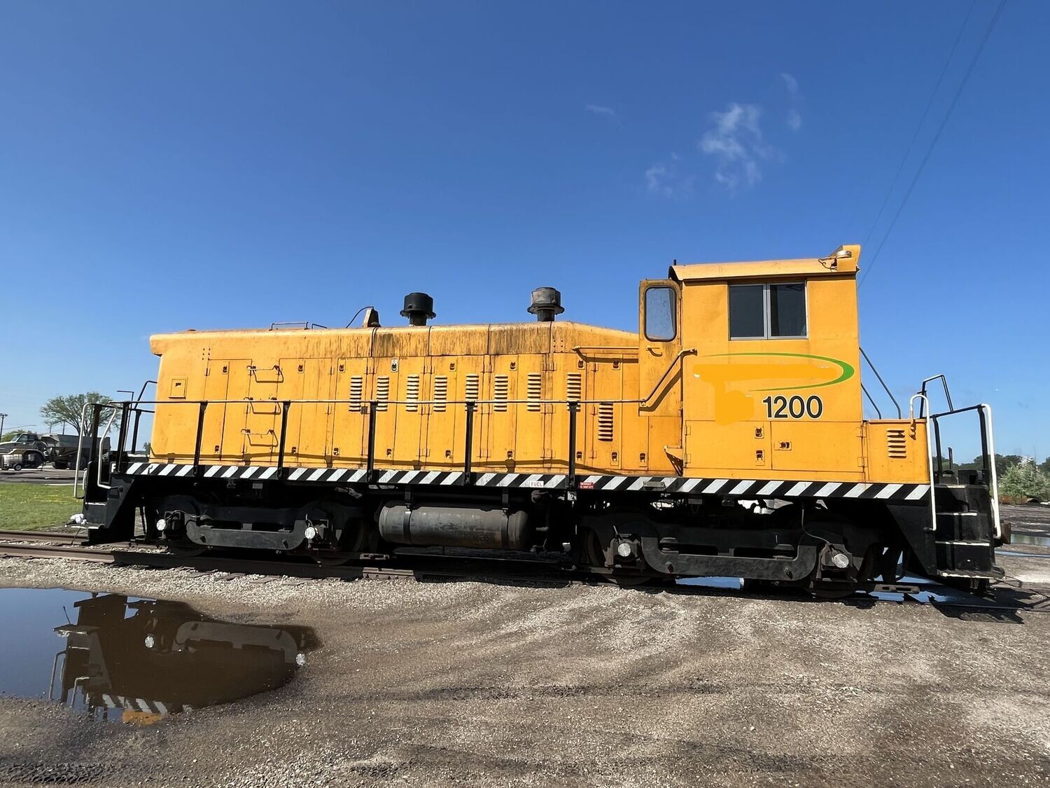 Remote control SW 1200 locomotive