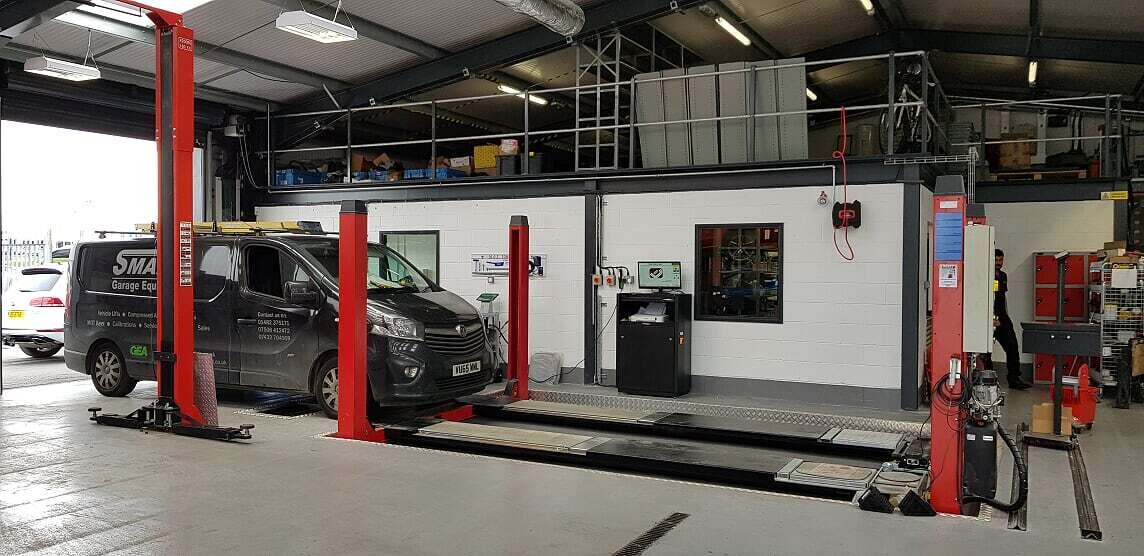 USED GARAGE EQUIPMENT