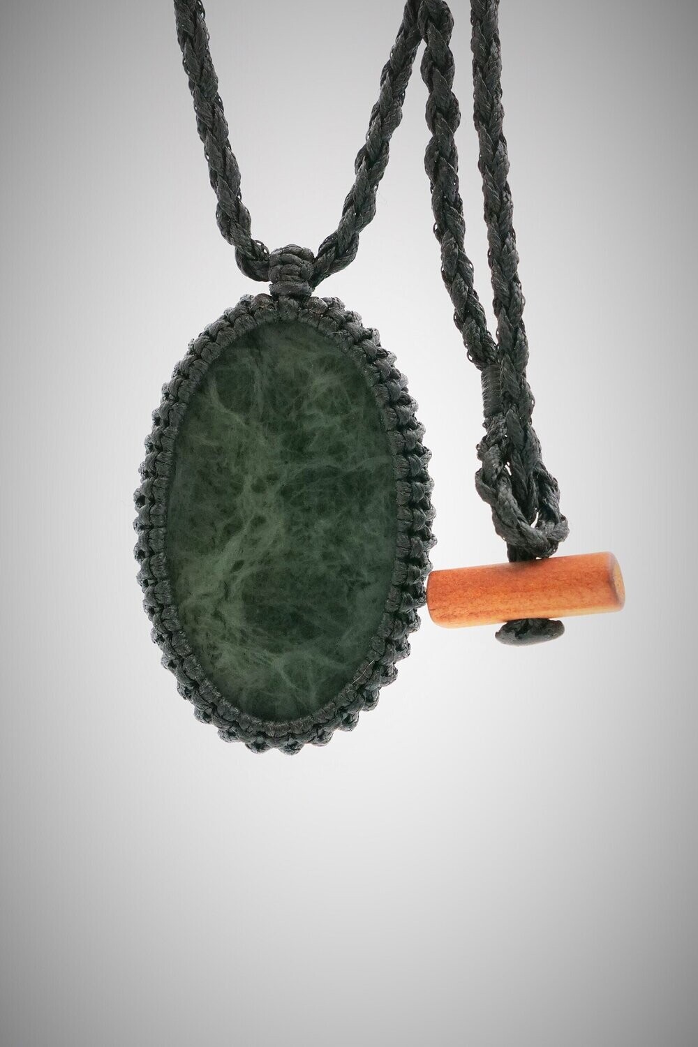 Moko Pounamu Hand Plaited Wax Binding NZ Genuine Kawakawa - Maungakura