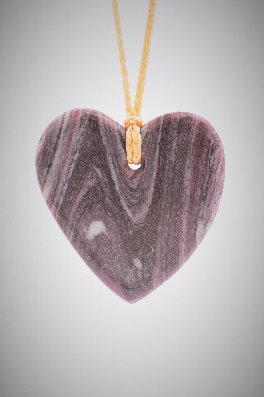 Greenstone Heart NZ Genuine Kawakawa stone - Whangatoetoe