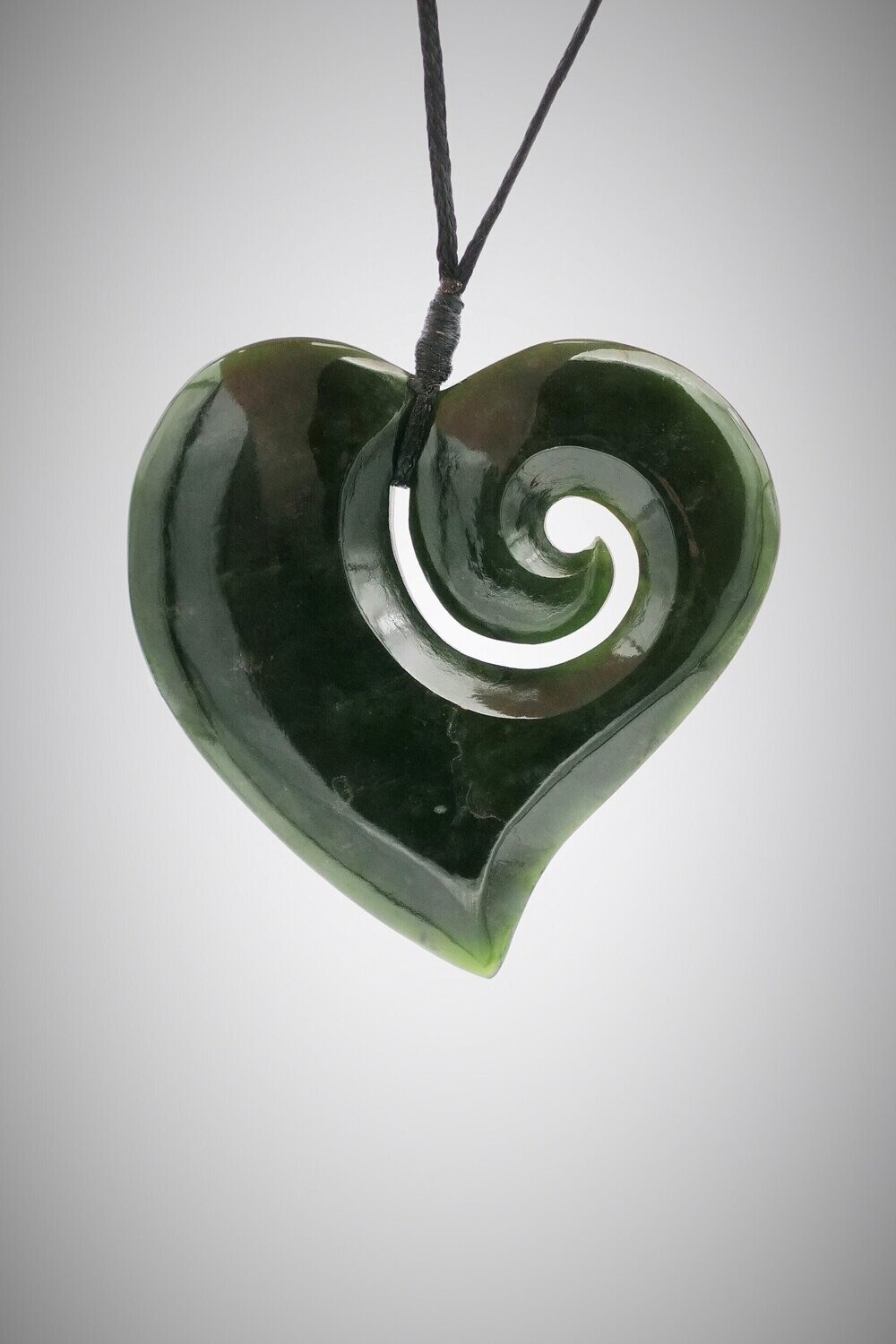 Moko Pounamu Greenstone Heart NZ Genuine Kawakawa stone - Waerengaokuri